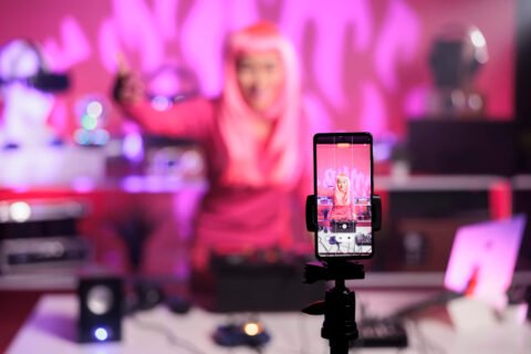 Cara Menjadi Konten Creator TikTok 2025 - Gentech.id